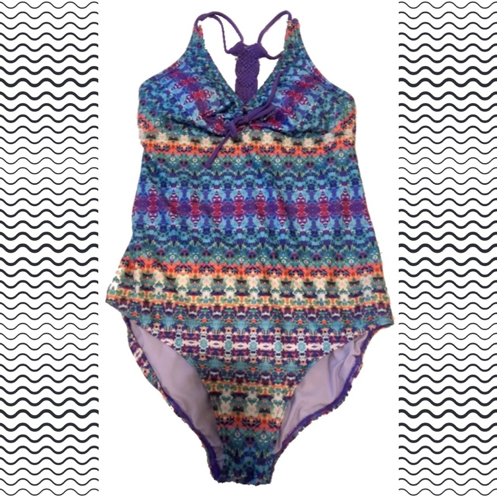 Front Key Hole One Piece Swimsuit - Gem